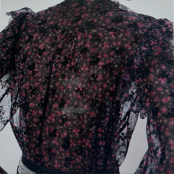 Zara | Tops | Zara Floral Print Long Sleeve Ruffle Blouse Medium ...